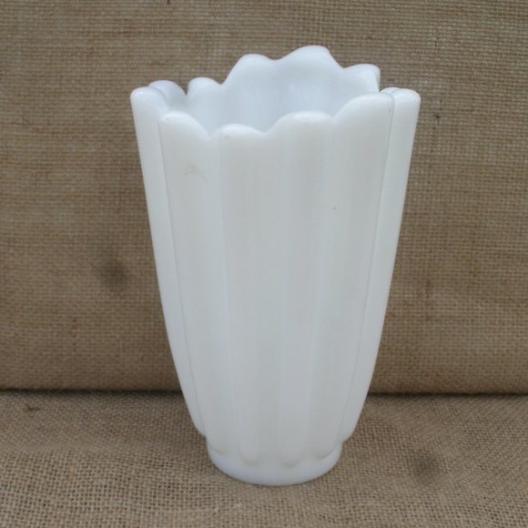 Fostoria Glass Co. | Accents | Vintage Fostoria Celestial Milk Glass ...
